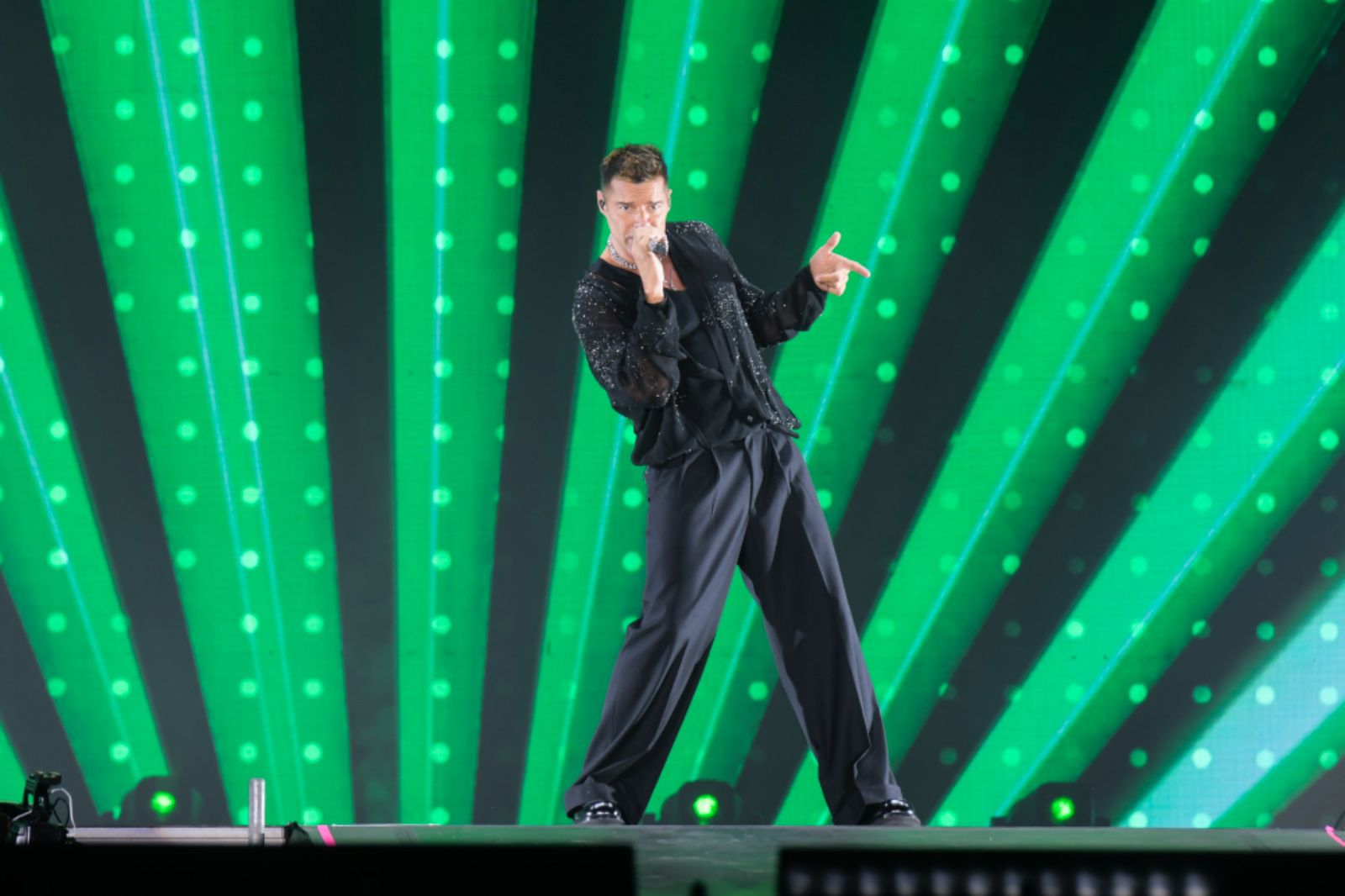 Ricky Martin enciende Plaza del Ángel en la inauguración del FICH ...